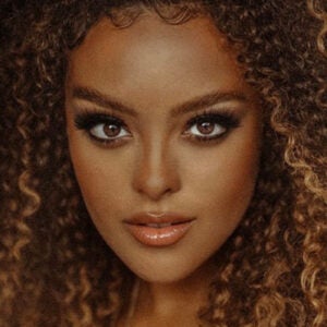 Cast & Creative - UK and Ireland Tour - Hamilton Official Site